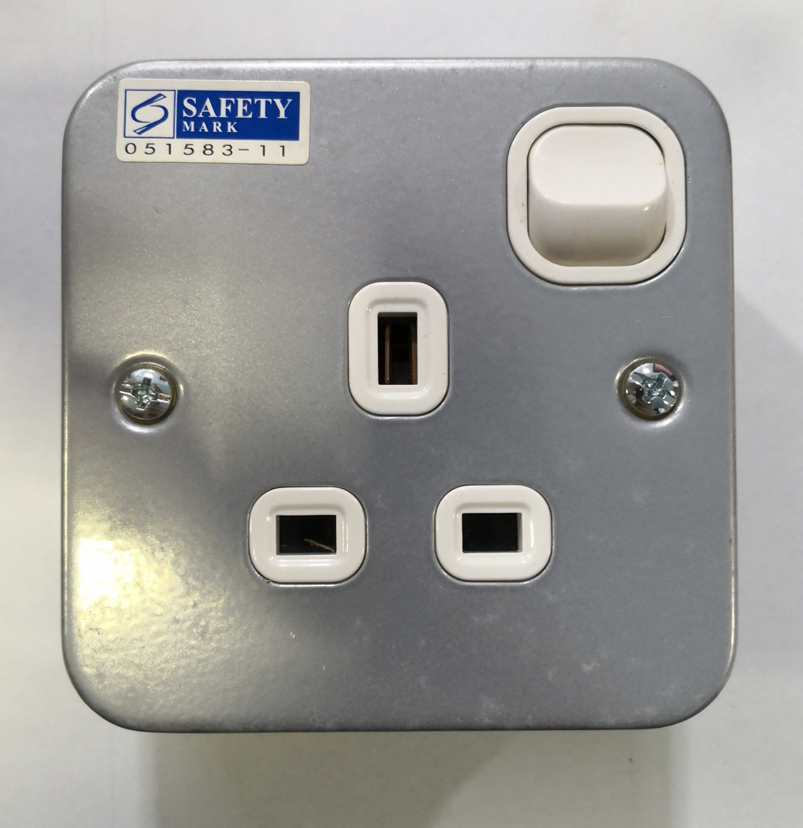 Neiken 1G13A Metalclad Switch Socket Outlet (N62110)